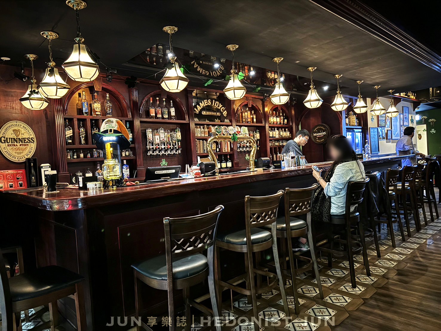 《台北‧大安》James Joyce Irish Bar 聖派翠克節前夕造訪 獨特氛圍愜意輕鬆 – JUN享樂誌｜HEDONIST JUN